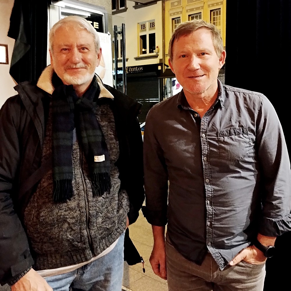 Over … is back! – Zeitreisender